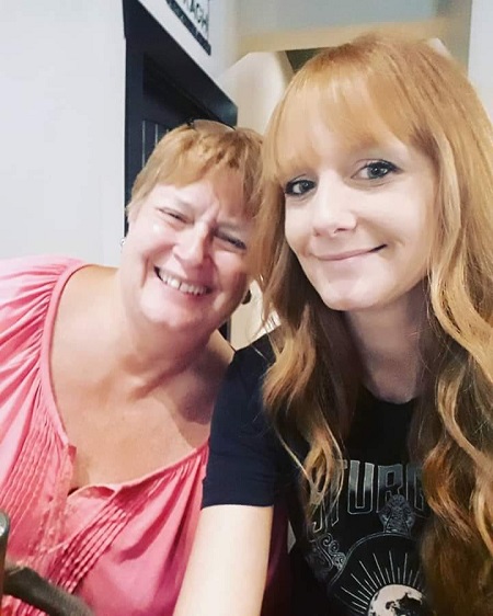 Who is Brenda Flint? Wiki, Biography, Age, Husband, Family, Kids, Net ...