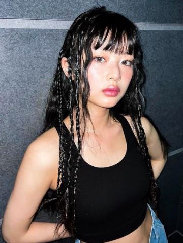 Hanni (NEWJEANS) Wiki, Height, Age, Boyfriend, Family, Net worth ...
