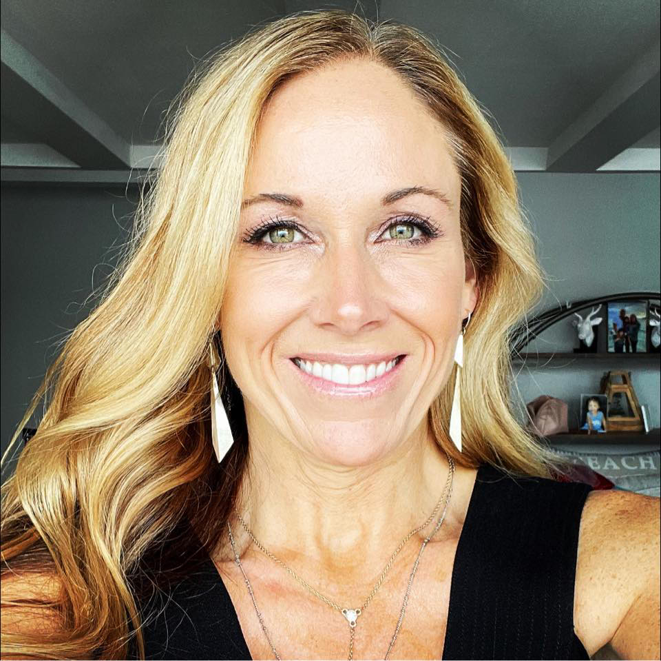 Who is Michelle Pearl? Wiki, Age, Husband, Net Worth, Family, Education ...