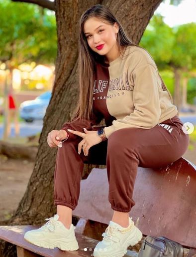 Who is Salma Flores? Wiki, Height, Age, Boyfriend, Parents, Net Worth ...