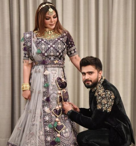 Who is Adil Khan Durrani? Wiki, Age, Wife, Net Worth, Family, Religion ...