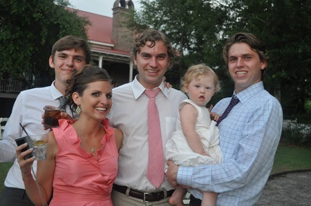 Who is Bubba Weiler? Wiki, Biography, Height, Birthday, Parents ...