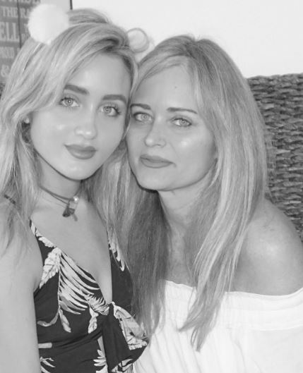 Who is Mia Dio? Wiki, Height, Age, Net Worth, Boyfriend, Family ...