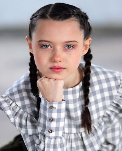 Who is Violet McGraw? Wiki, Birthday, Height, Parents, Education, Net ...