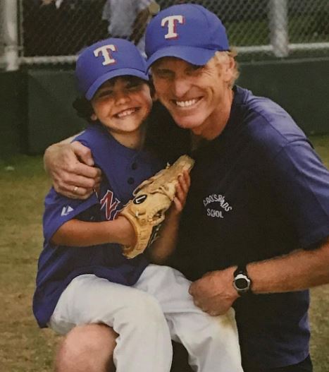 Charlie Hall Wiki, Age, Height, Net Worth, Girlfriend, Parents ...