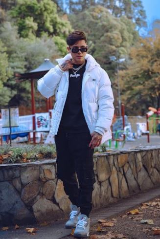 JD Pantoja Wiki, Age, Wife, Family, Kids, Net worth, Height ...