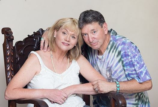 Samantha Markle Wiki, Age, Husband, Children, Family, Height ...