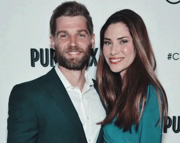 Who is Courtney Vogel? Wiki, Age, Height, Net Worth, Family, Husband ...