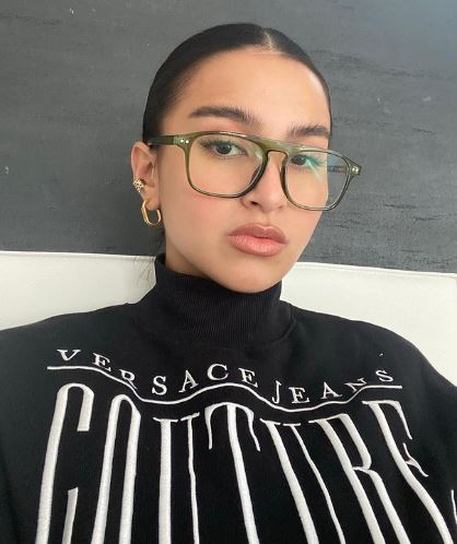 Issa Pressman Wiki - Age, Boyfriend, Family, Height, Nationality, Net ...