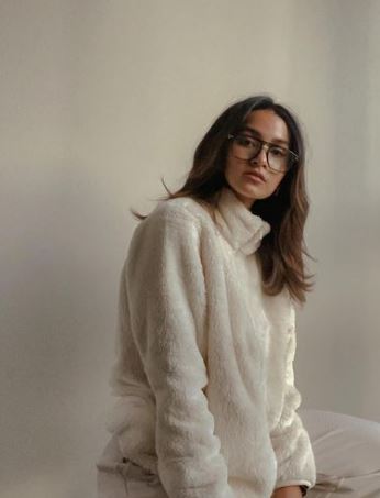 Issa Pressman Wiki - Age, Boyfriend, Family, Height, Nationality, Net ...