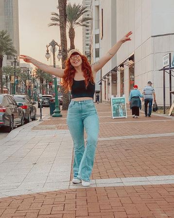 Sara Beth Liebe Biography: Age, Husband, Family, Net Worth, Height ...