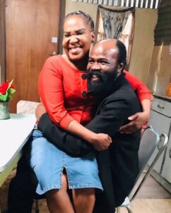 Thulani Mtsweni Biography: Age, Wife, Children, Family, Net Worth ...