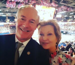 Who is Susan Burrell Hutchinson? About Asa Hutchinson's Wife, Wiki, Bio ...