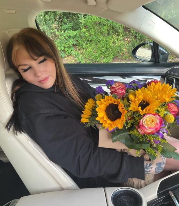 Kenya Grace (Singer) Age, Wiki, Height, Boyfriend, Net Worth, Family ...