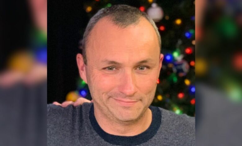 Kirk Minihane Wiki, Biography, Age, Net Worth, Wife, Parents, Height ...