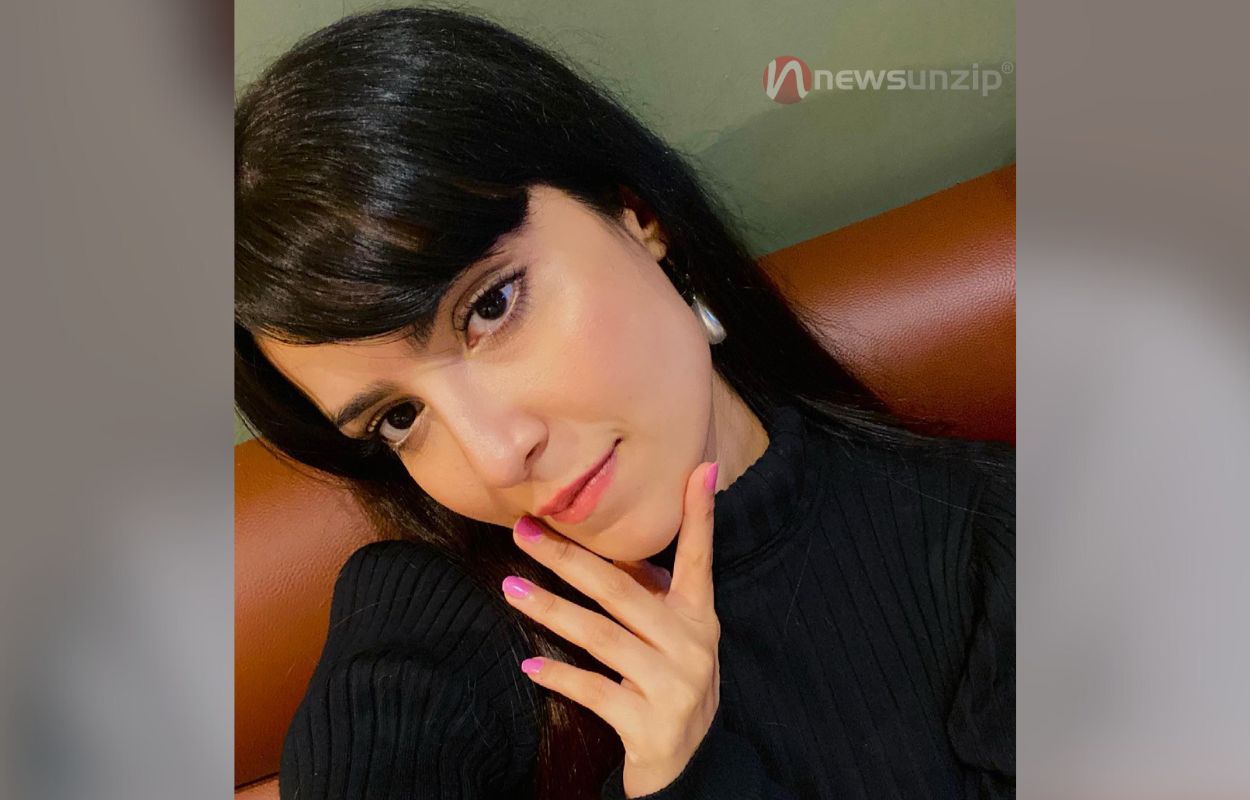 Firoza Khan (Khanzaadi) Age, Wiki, Boyfriend, Height, Parents, BIO ...