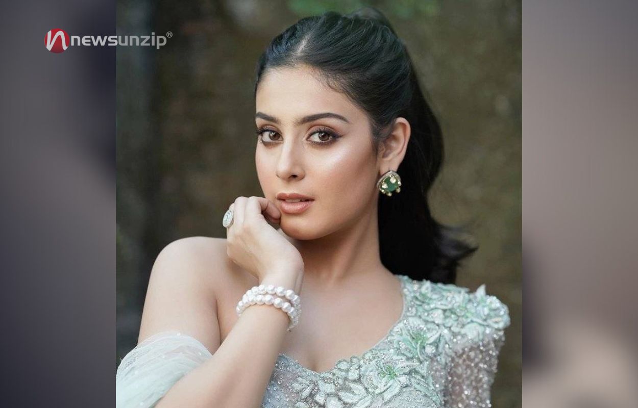Who is Isha Malviya? Biography, Wiki, Age, Boyfriend, Parents, Height ...