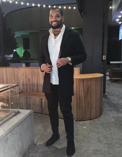 Who is Lorenzo Gordon? Wiki, Wife, Girlfriend, Net Worth, Age, Height ...