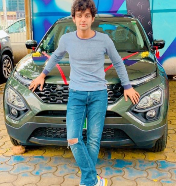 Samarth Jurel Age, Wiki, Height, Girlfriend, Parents, Caste, Net Worth, BIO