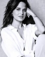 Stephanie Nur: Wiki, Height, Husband, Age, Ethnicity, Parents, Net ...