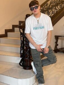 Gabito Ballesteros Wiki, Age, Height, Net Worth, Family, Girlfriend ...