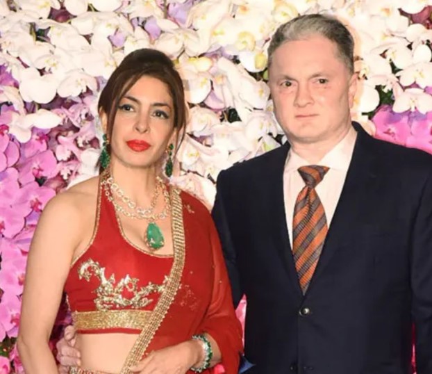 Gautam Singhania Biography, Daughter, Wife, Age, Parents, Net Worth ...