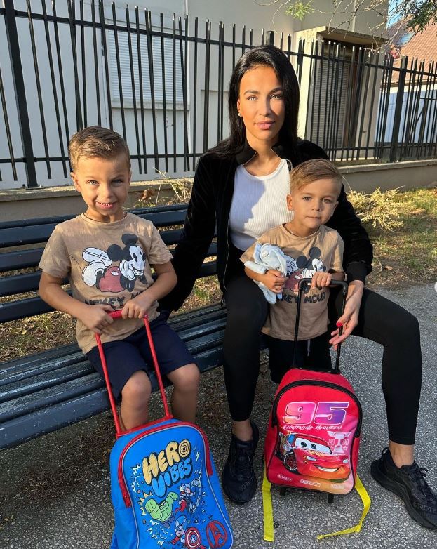Who is Julie Ricci? Wiki, Age, Height, Family, Net Worth, Boyfriend ...