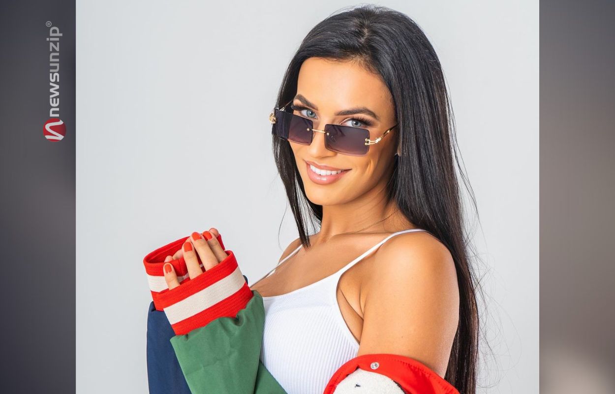 Who is Julie Ricci? Wiki, Age, Height, Family, Net Worth, Boyfriend ...