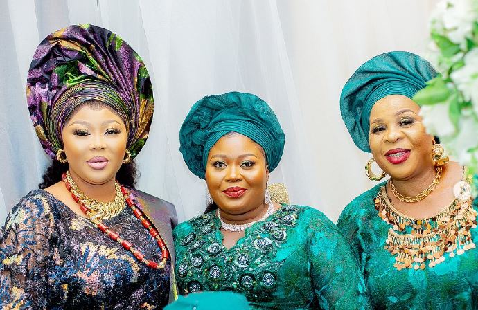 Who is Wunmi Ajiboye? Wiki, Age, Husband, Kids, Net Worth, Height ...