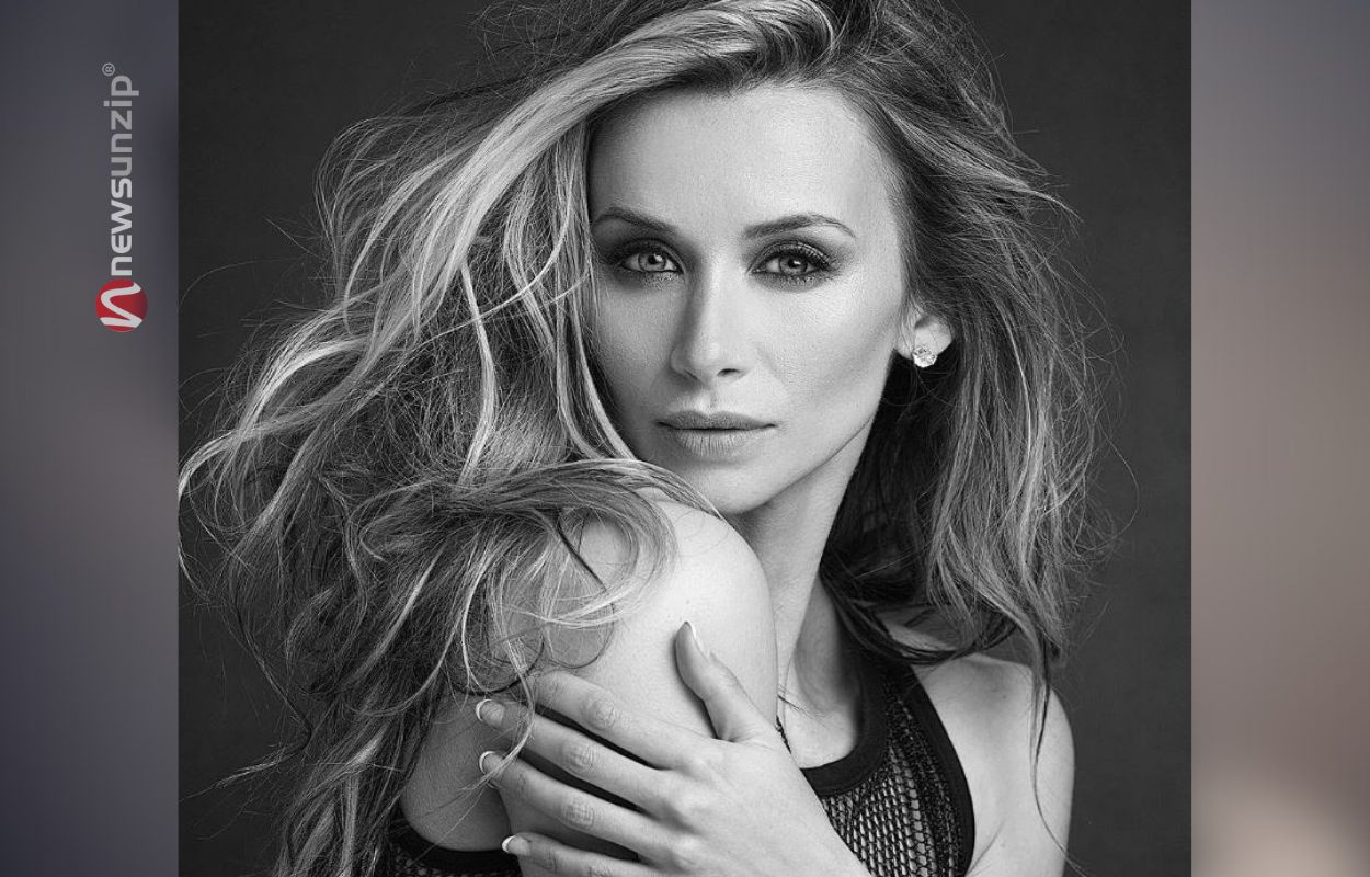 Who is Amelia Tank? Wiki, Biography, Age, Net Worth, Family & Facts ...