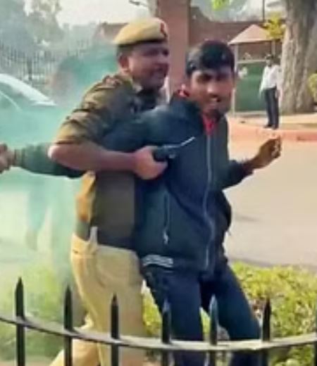Who is Amol Shinde? Biography, Wiki, Age, Parents, Education, Political ...
