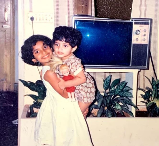 Who is Shalmalee Tolye? Wiki, Age, Husband, Kids, Parents, Caste ...