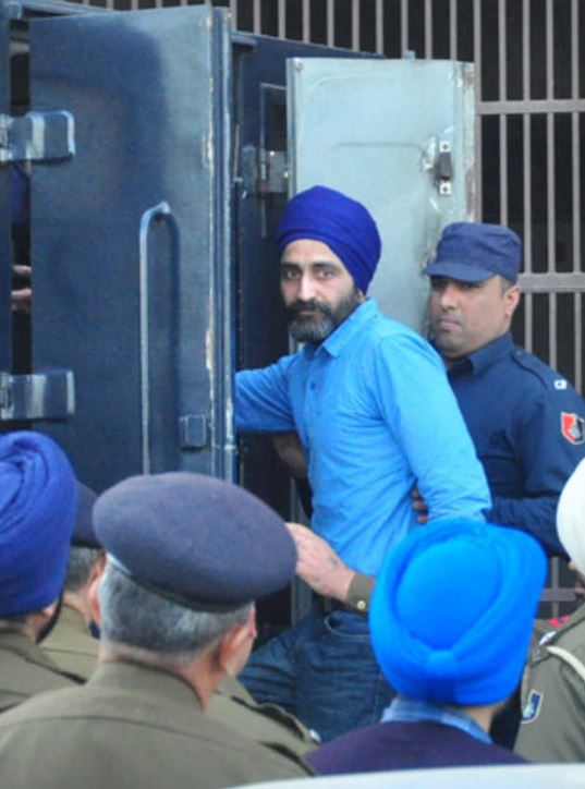 Who is Jagtar Singh Tara? Wiki, Age, Wife, Children, Family, Biography ...