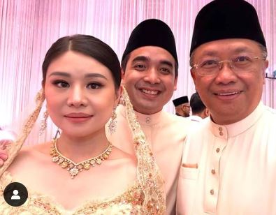 Who is Nikola Mulyadi? Biodata, Wiki, Age, Husband, Family, Nationality ...