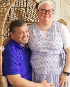 Who Is Chris Combs? Wiki, Age, Wife, Kids, Family & Facts About Amy ...