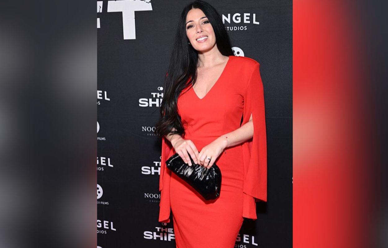 Elizabeth Tabish Wikipedia, Biography, Age, Net Worth, Height, Husband ...