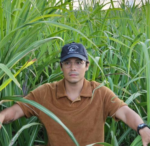 Who Is Erwan Heussaff? Wiki, Age, Wife, Parents, Siblings, Net Worth ...