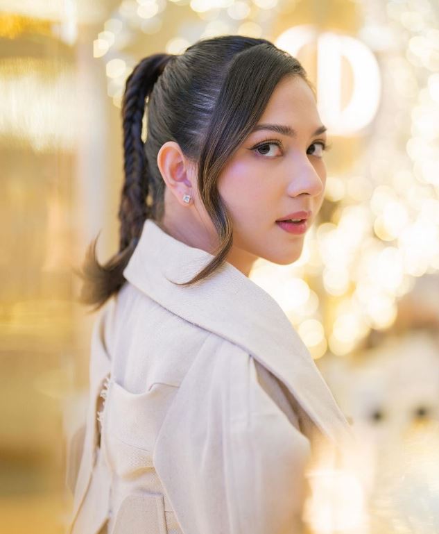 Jessica Mila Biodata, Age, Husband, Family, Religion, Height, Wiki & More