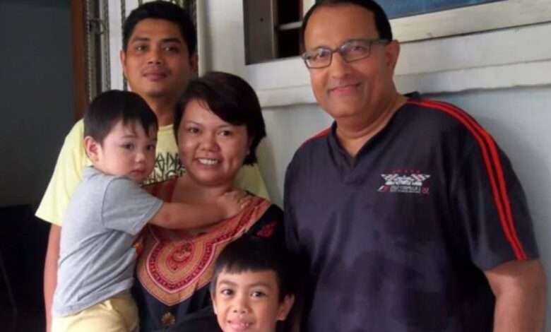 Kay Mary Taylor: Who Is S. Iswaran's Wife? Wiki, Age, Net Worth, Family ...