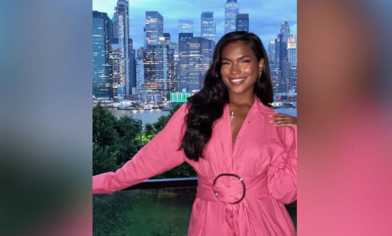 Who Is Monet McMichael? Wiki, Height, Weight, Age, Net Worth, Parents & BIO