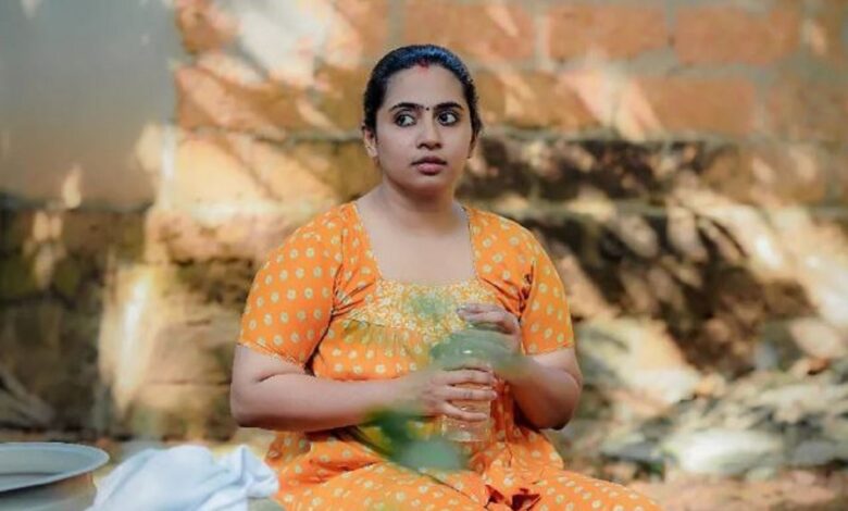 Who Is Nila Nambiar? Biography, Wiki, Age, Boyfriend, Family, Height & More