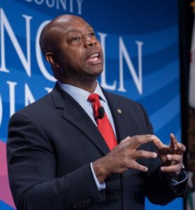 Tim Scott Height, Weight, Age, Wife, Children, Girlfriend, Family ...