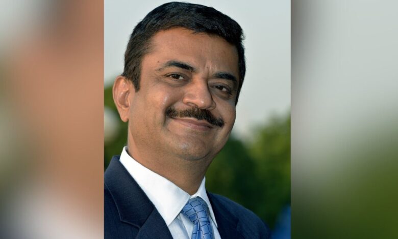 Sandeep Poundrik (IAS) Biography, Wiki, Age, Wife, Family ...