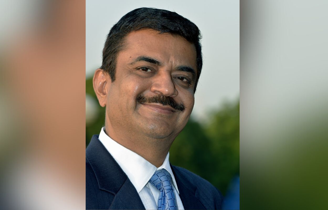 Sandeep Poundrik (IAS) Biography, Wiki, Age, Wife, Family ...
