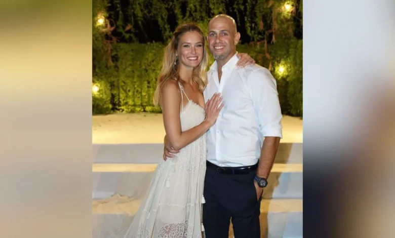 Who Is Adi Ezra? Wiki, Age, Net Worth, Wife, Height, Religion, Family ...