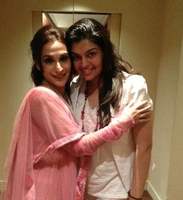Who Is Darshana Yesudas? Wiki, Biography, Age, Family & Facts About ...