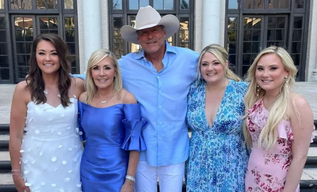Who Is Denise Jackson? Age, Wiki, Height, Kids, Net Worth, Family ...