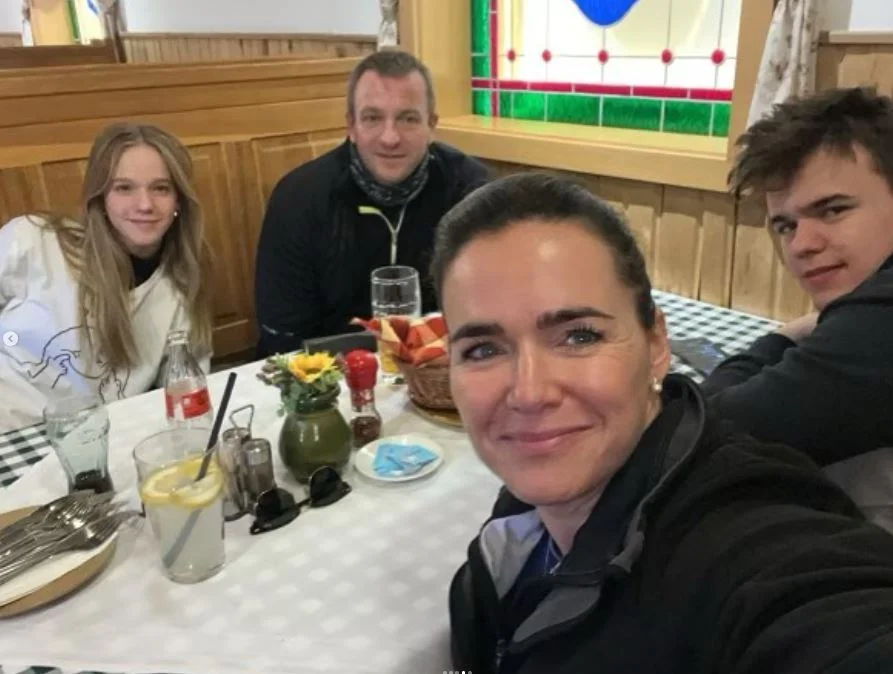 Who Is István Veres? Wiki, Biography, Net Worth, Age, Kids, Family ...