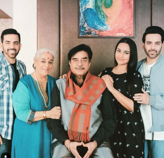 Who Is Kush Sinha? Wiki, Age, Wife, Net Worth, Family & BIO Of ...