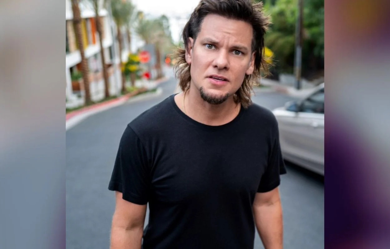 Is Theo Von Transgender? Comedian as TikTok claimed Trans Man!
